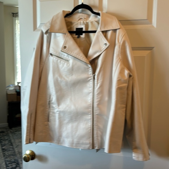 Lane Bryant | Jackets & Coats | Lane Bryant | Poshmark